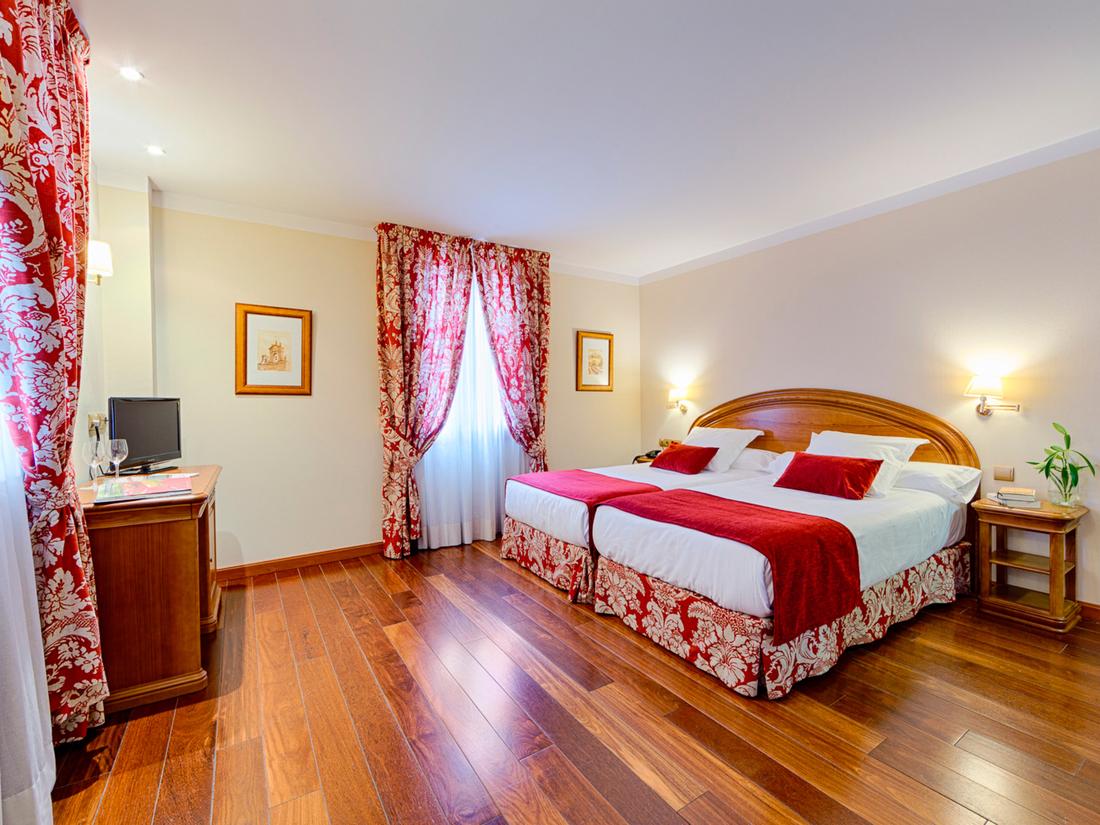 AZZ Peñafiel Las Claras Hotel & SPA - Wellness